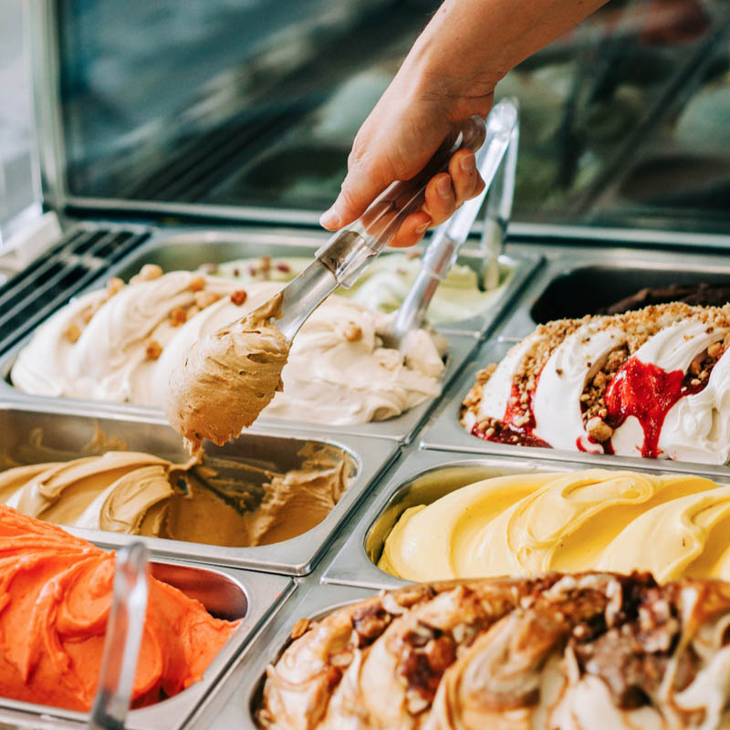 Gelateria Cantù, gelato artigianale a Como - Nonna Papera - Larius Way